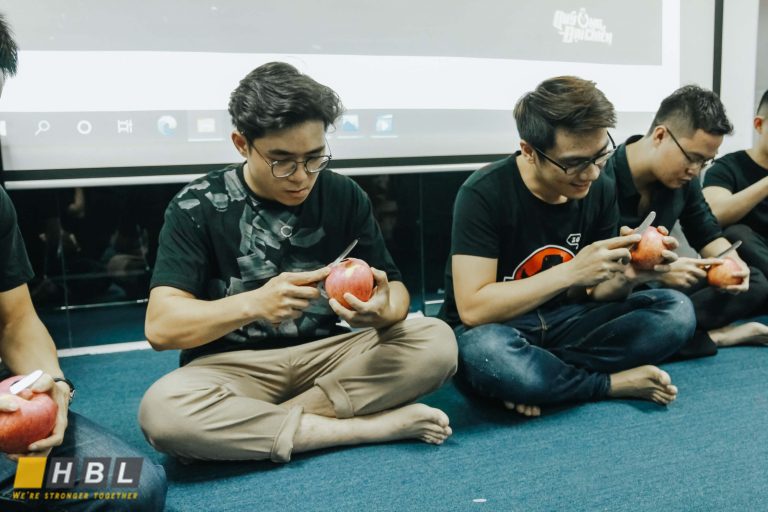 HBLAB MEN’S DAY 】11月11日「MISTER HBLAB 2020」を開催 - HBLAB JSC